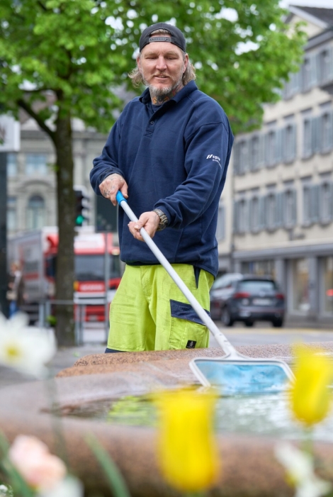 Von schwimmenden Blüten, vollen Brunnen und speziellen Funden